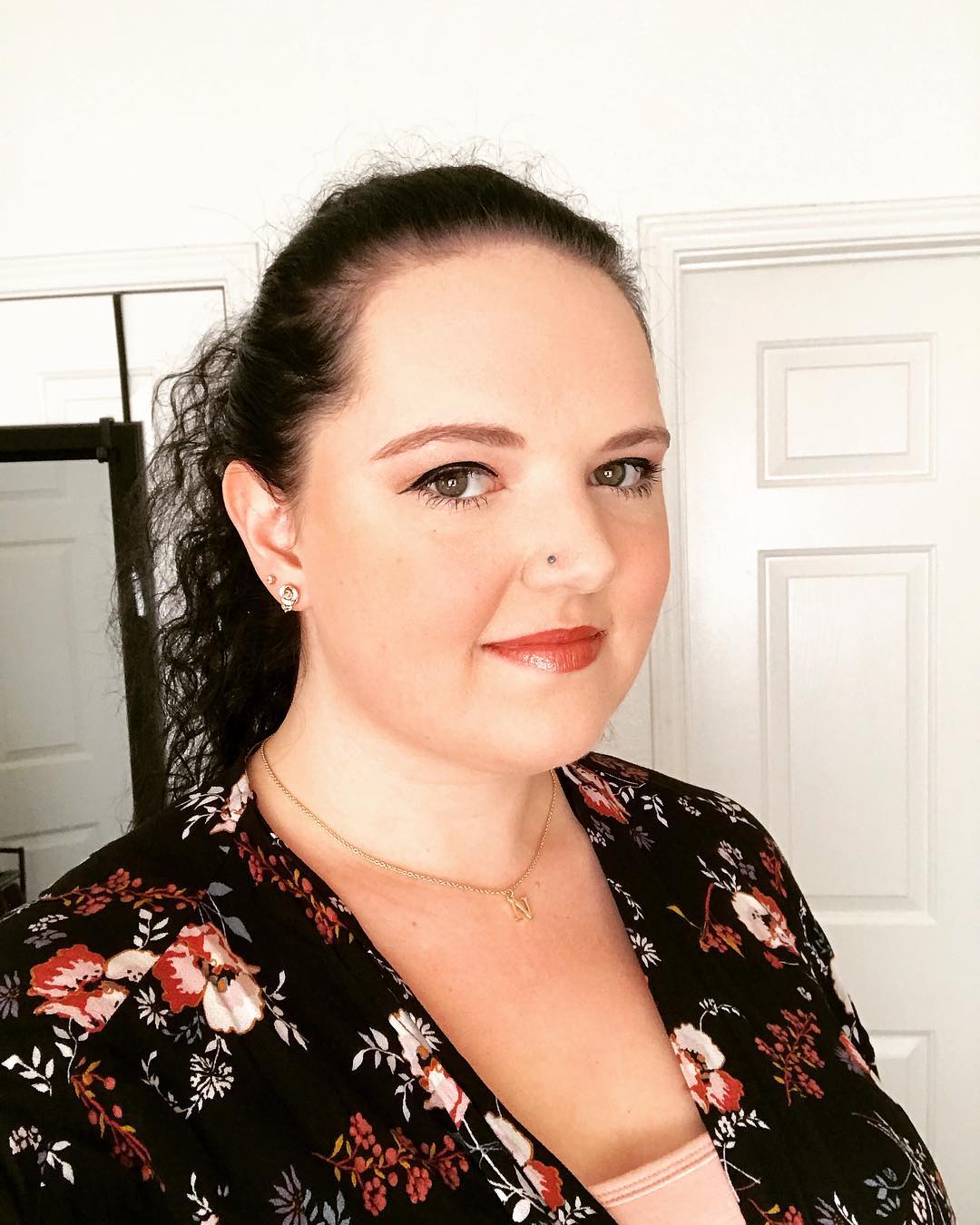 About Me – Nicole Rousseau